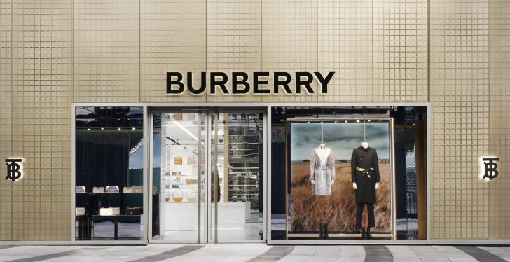 Burberry Collection | 5th Ave. Window